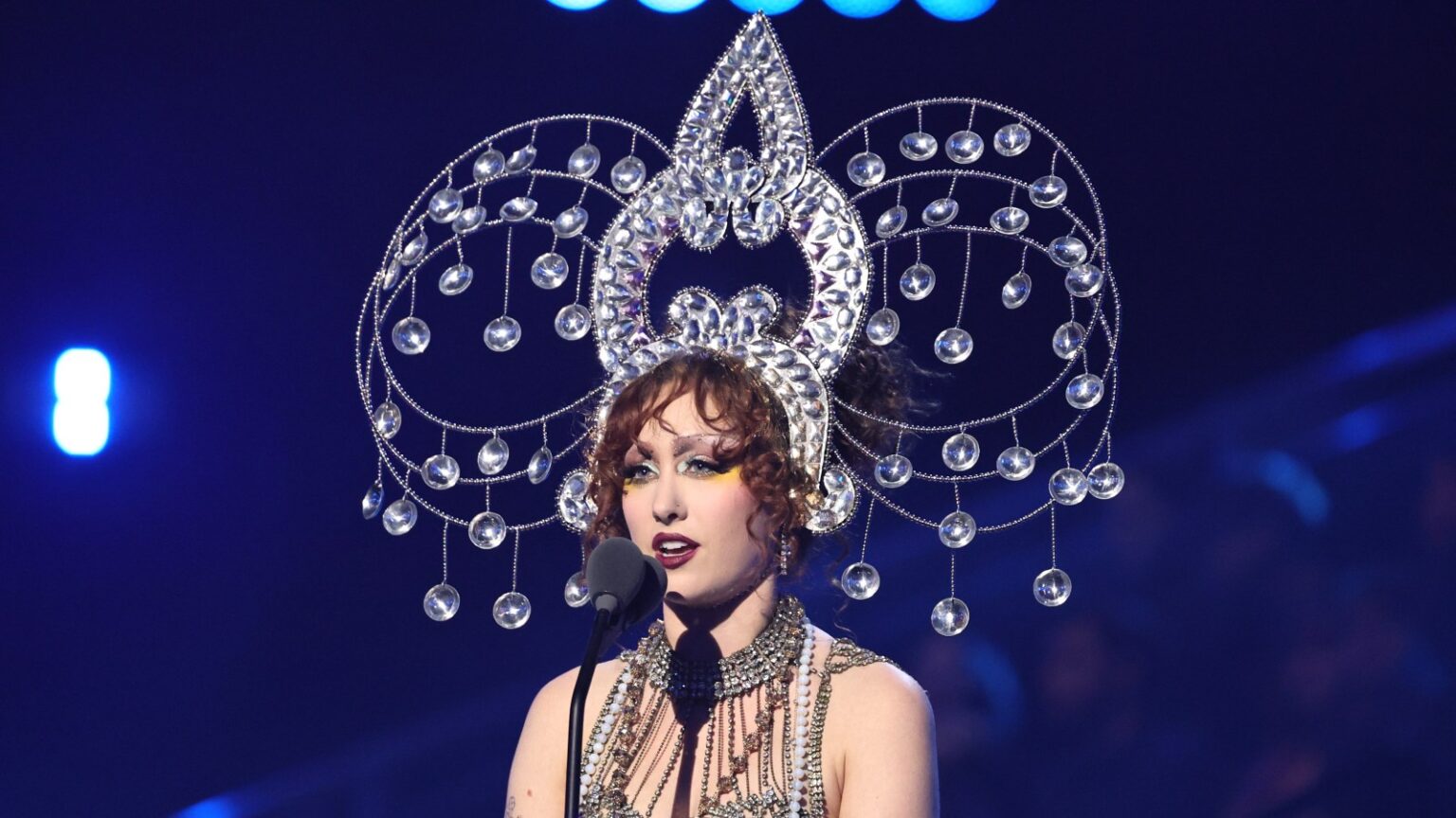 Chappell Roan Reflects on Importance of Community at Resonator Awards ...