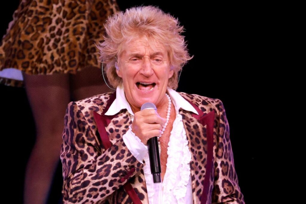 Rod Stewart Cancels Vegas Residency Gigs Hours Before Showtime ...