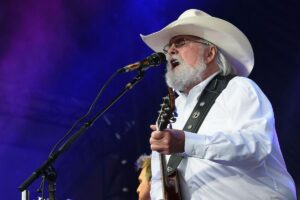 Long-Lost Patriotic Charlie Daniels Band Anthem ‘My Home’ Drops ...