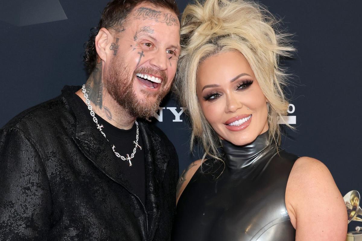 Jelly Roll + Bunnie Xo’s Divorce: Legal Expert Answers Questions ...