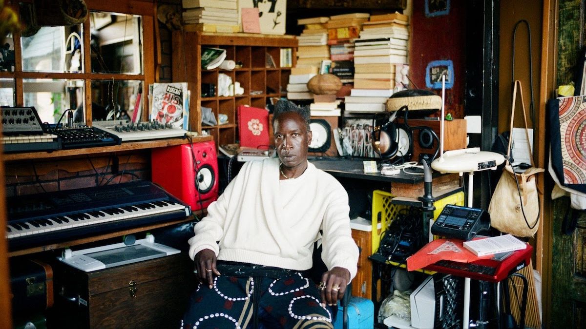 Saul Williams Recruits Robert Del Naja, Kamasi Washington for New Album ...